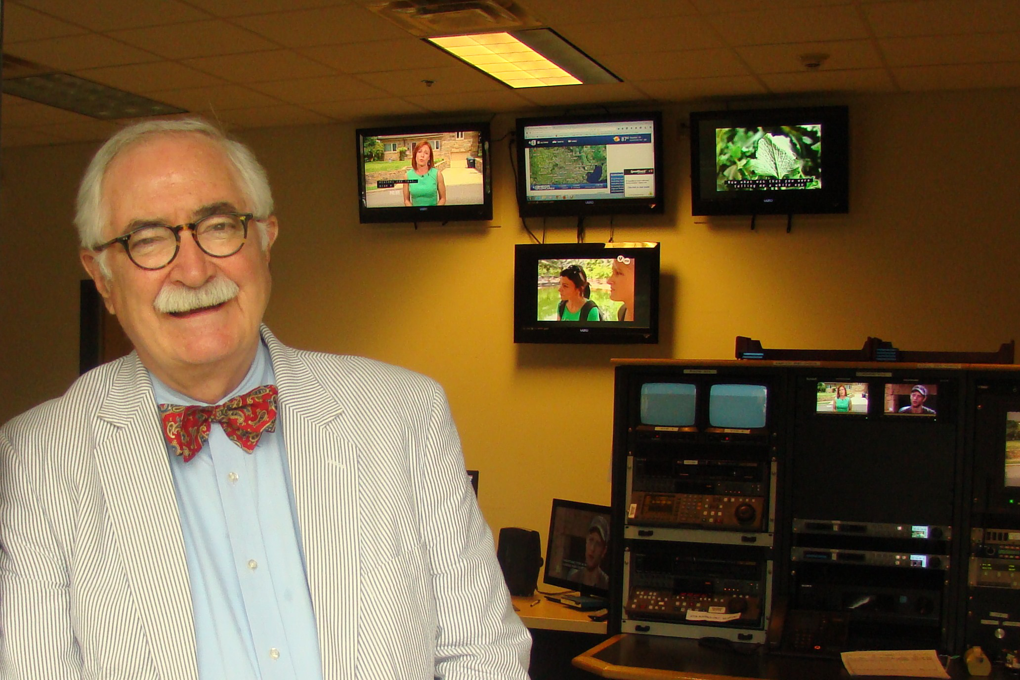 A Rallying Cry in A Bow Tie: George W. Connelly, Jr. – Houston Public Media