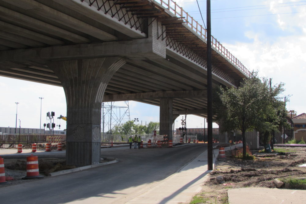 Last Piece Of Houston’s Light Rail System Close To Completion – Houston ...