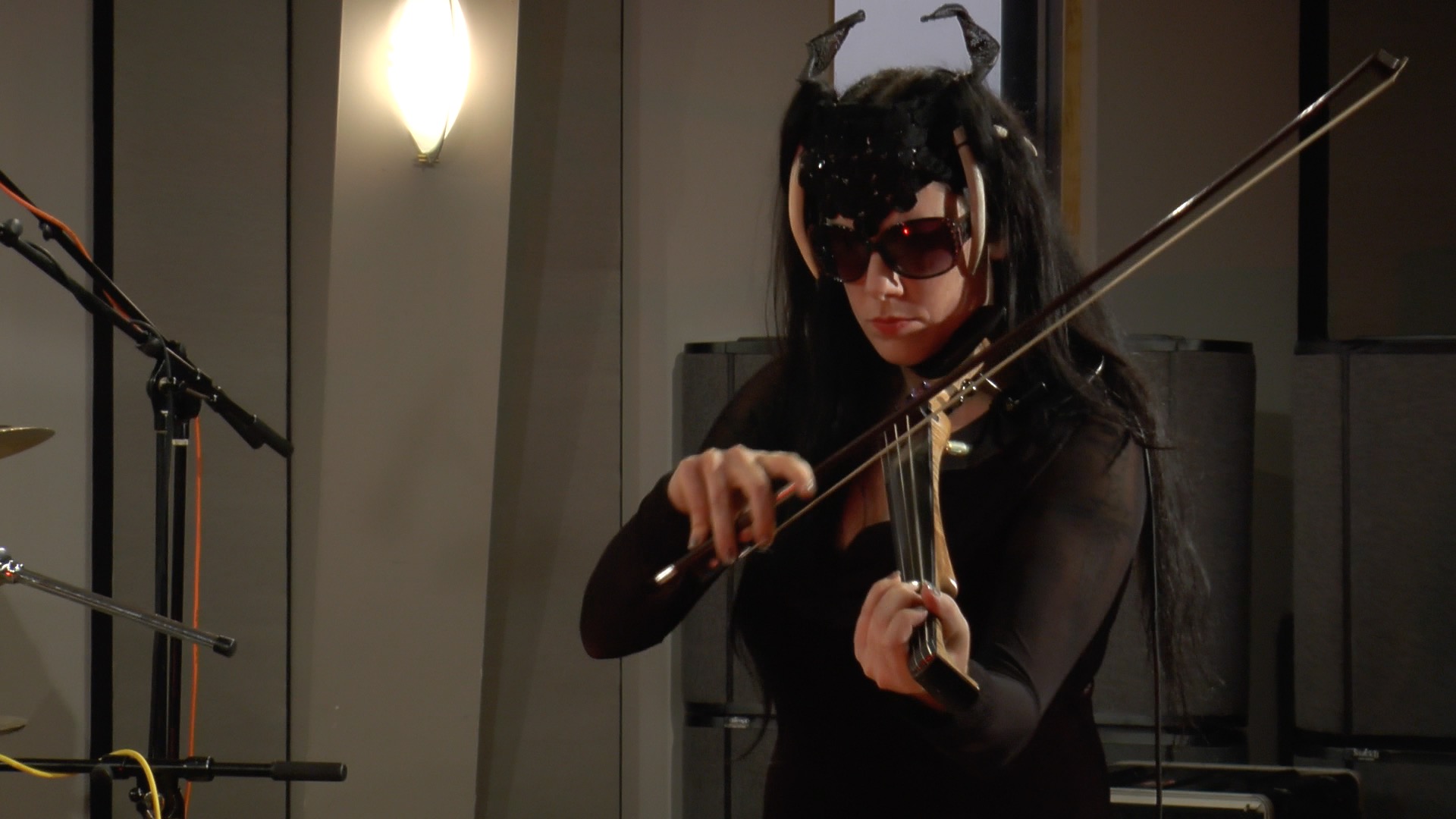 Live In Studio: Fiddle Witch And The Demons Of Doom – Houston Public Media
