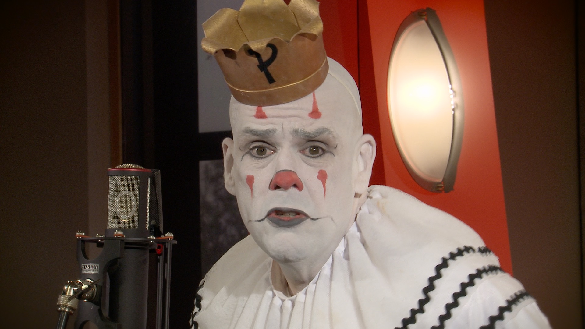Live In Studio: Puddles Pity Party – Houston Public Media