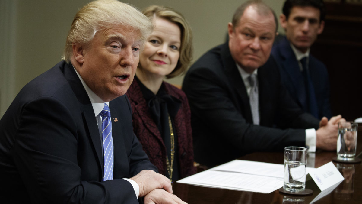How Donald Trump’s Management Style Works (Or Doesn’t) In The White ...