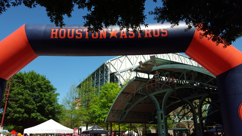 Astros Fire Taubman Over Clubhouse Incident With Reporters – Houston ...