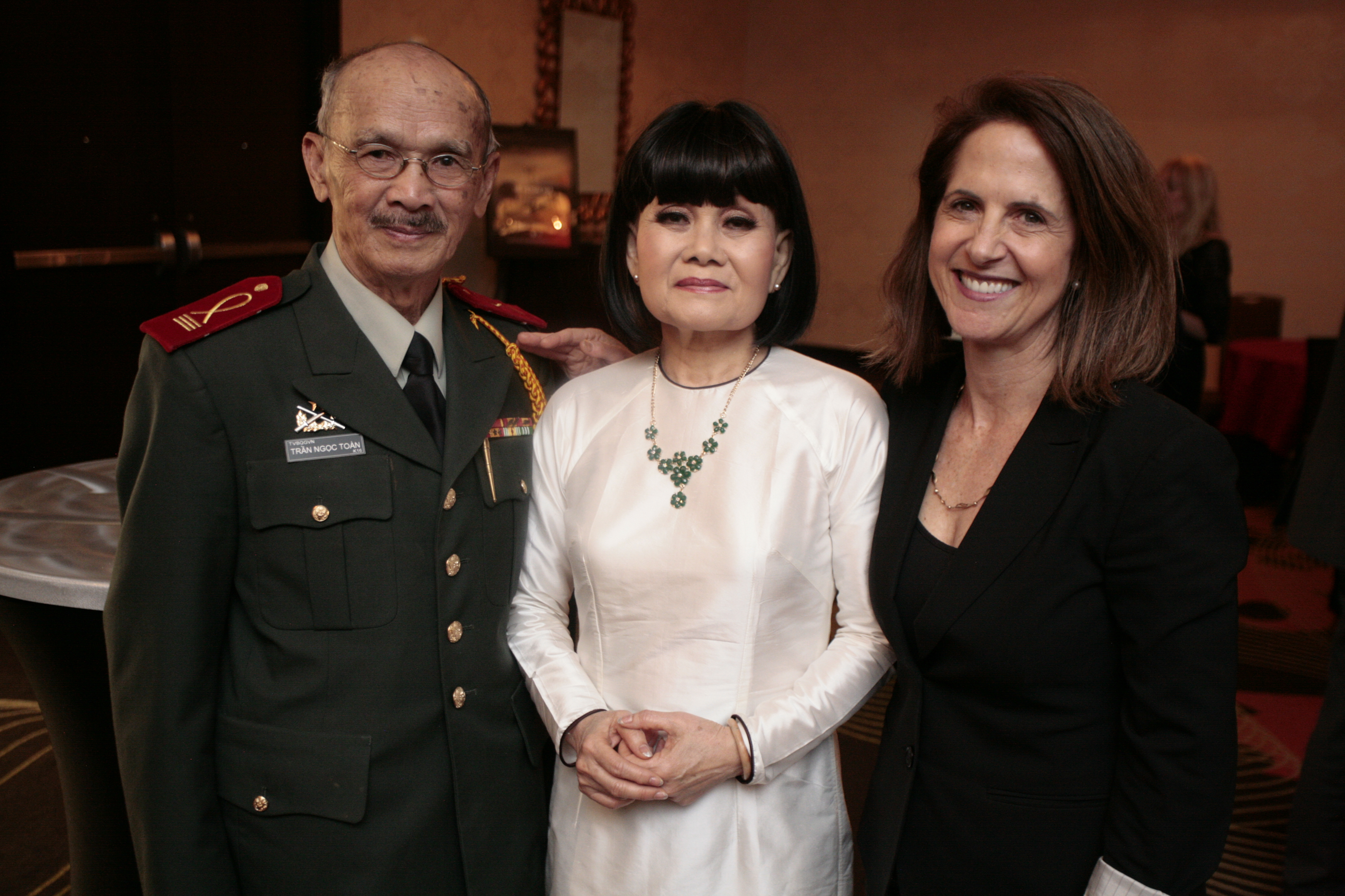 Photos: Ken Burns, Lynn Novick Talk About The Vietnam War Documentary ...