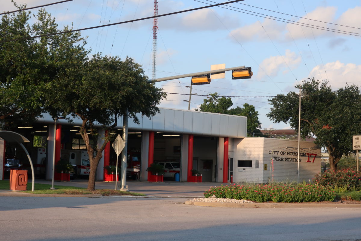 As Heat Wave Continues, Houston’s Emergency Vehicles Are Under Scrutiny ...