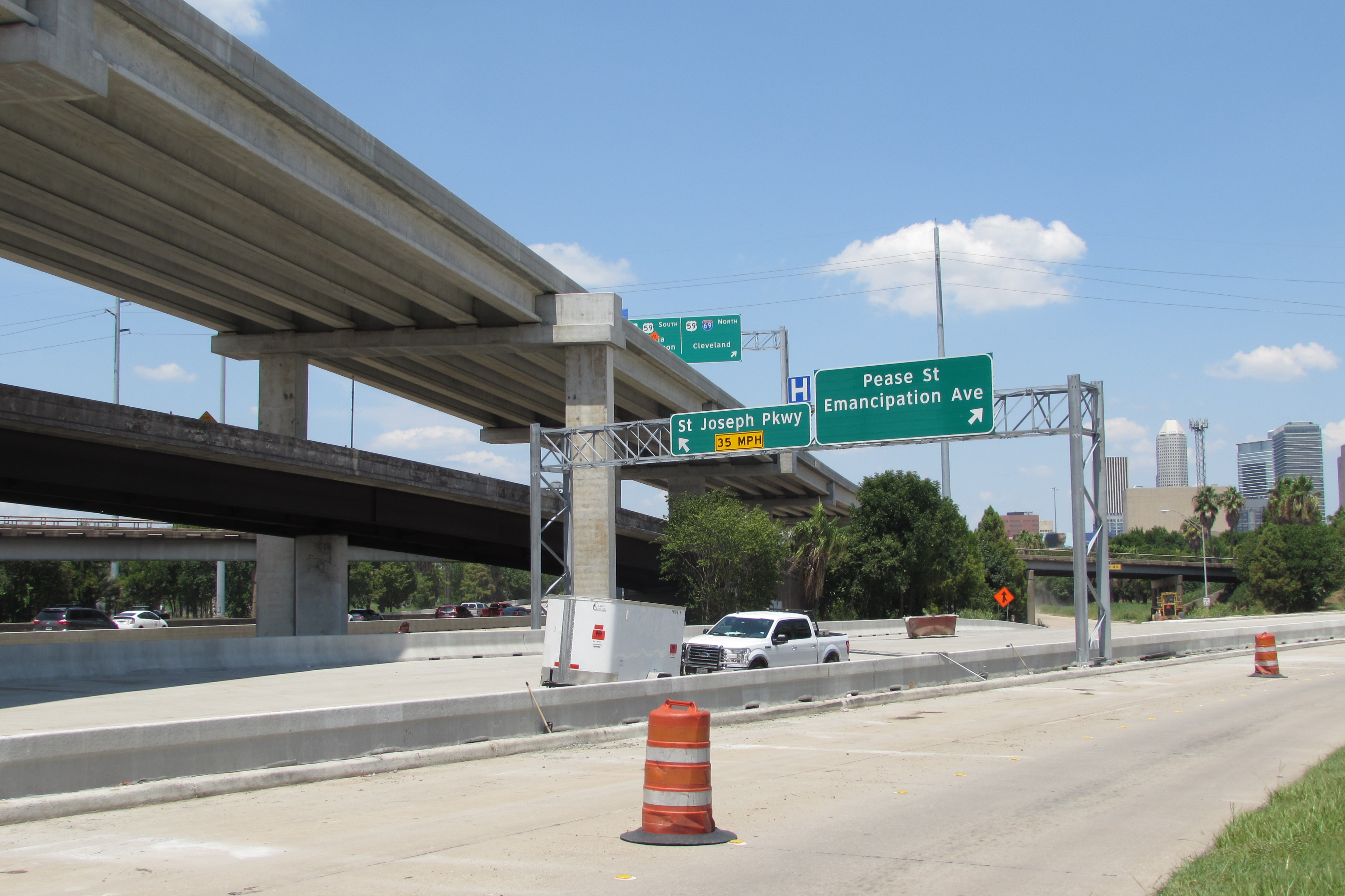 TxDOT Says Redesigned Exit Should Help Traffic Flow at A Freeway ...