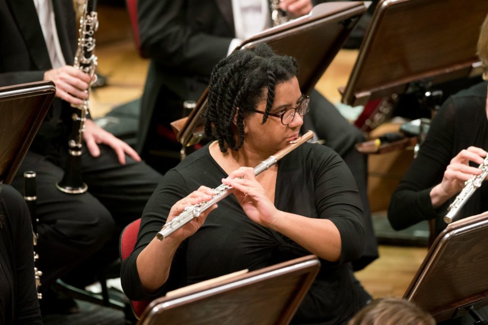 Houston Symphony Strives for Diversity in a Majority White, Low ...