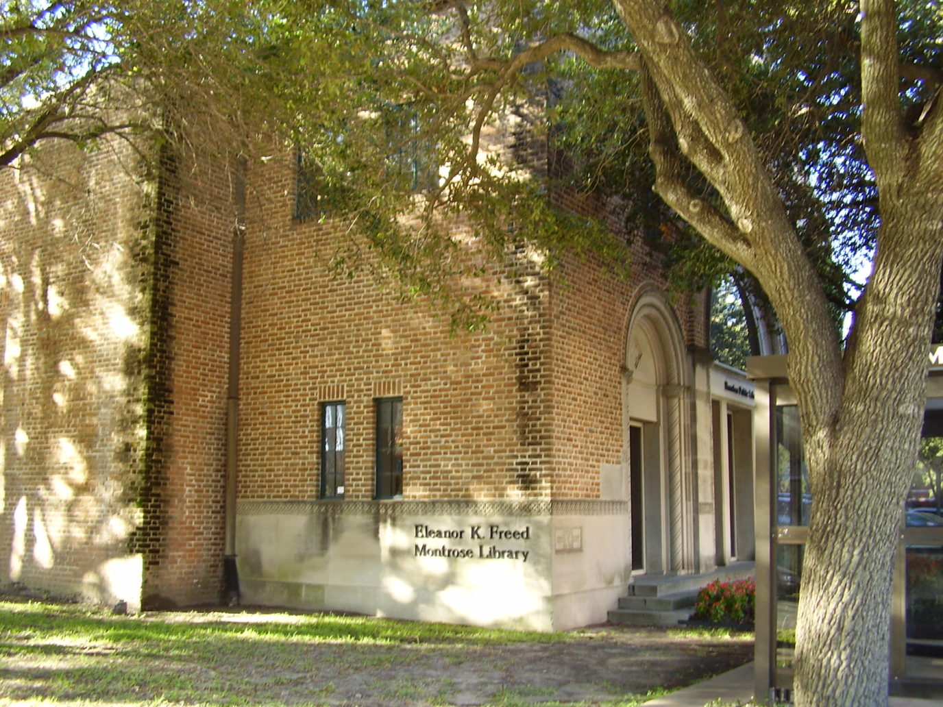 Judge Denies Request to Stop Drag Queen Storytime at Library – Houston ...