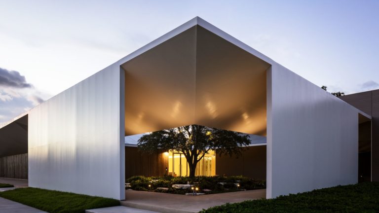 Dominique and John de Menil: Two Iconic Collectors And Curators Of Art ...
