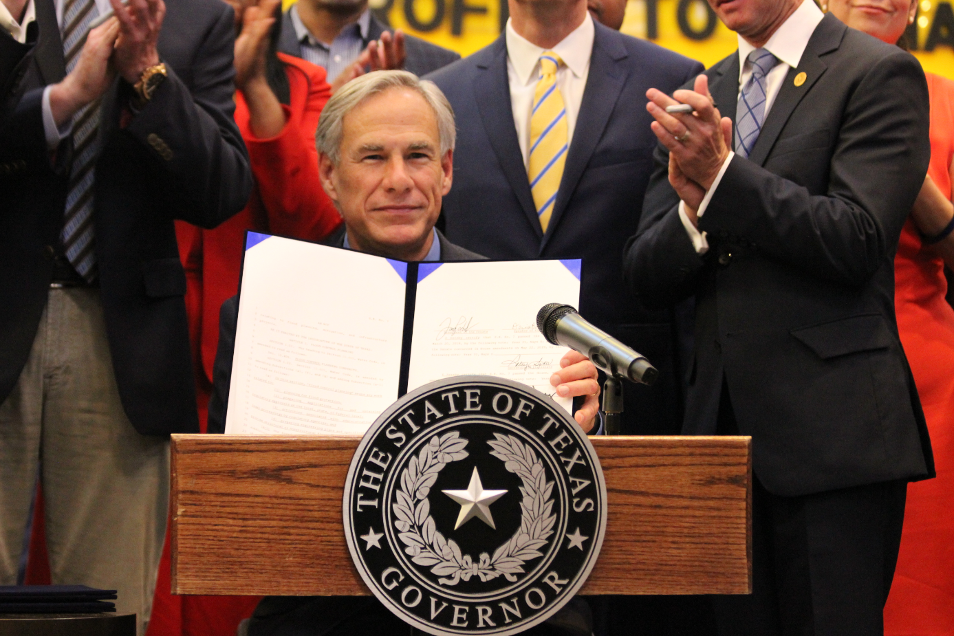 Governor Abbott Signs Harvey Relief Legislation – Houston Public Media