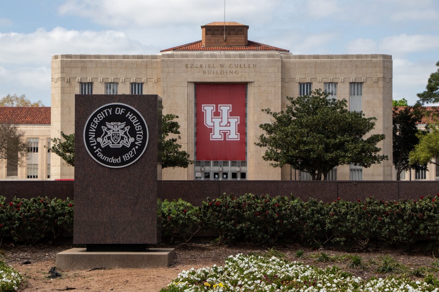 University of Houston says ‘small number’ impacted as student visas are ...