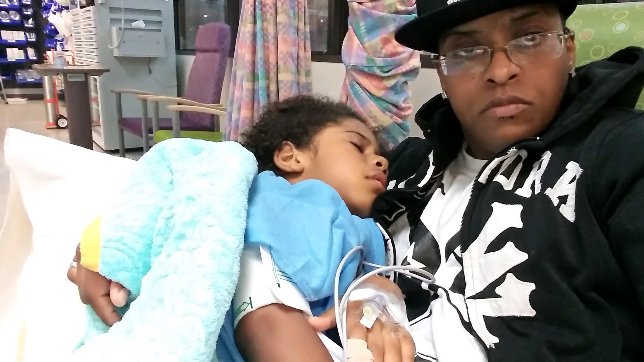 COVID-19 Has Working Class Moms At A Breaking Point – Houston Public Media