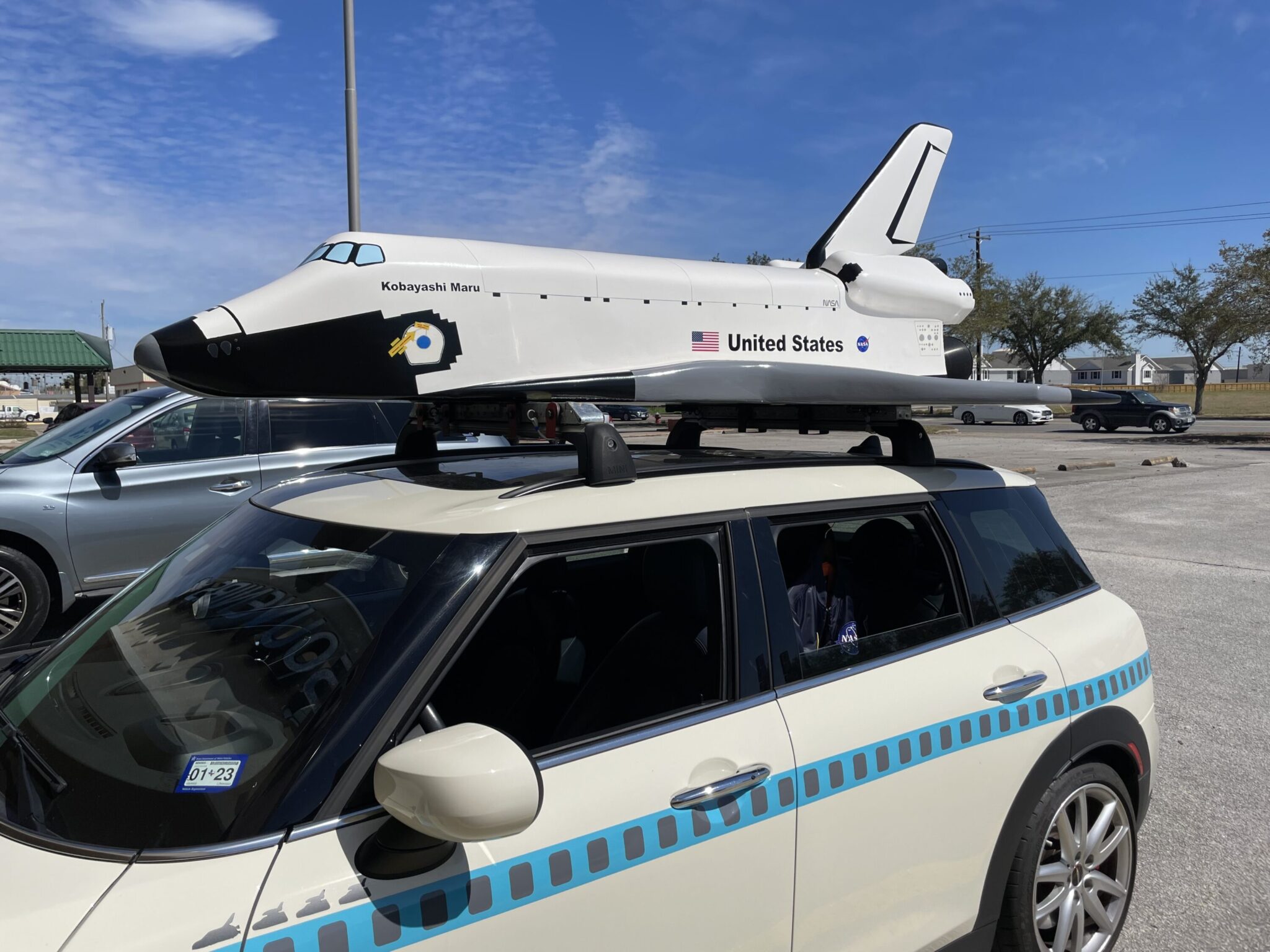 This space shuttle replica is the most perfectly Houston art car ...