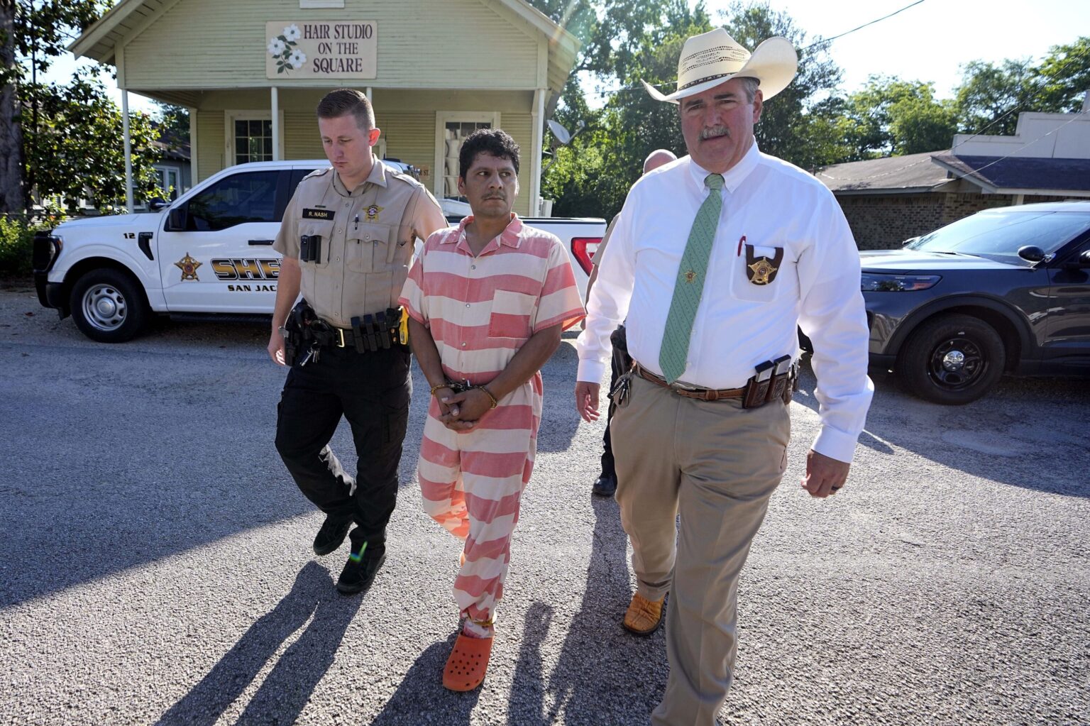 Deputies accused a Texas sheriff of corruption and dysfunction. Then ...