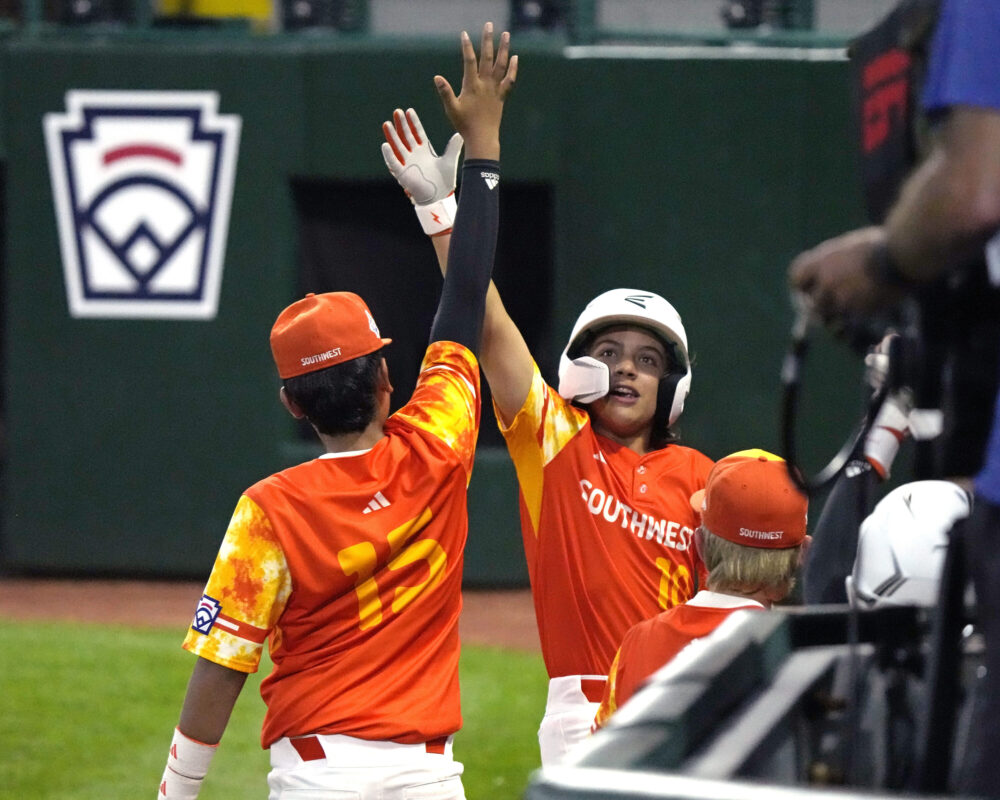 Needville wins extra-inning thriller, advancing to U.S. final at Little ...