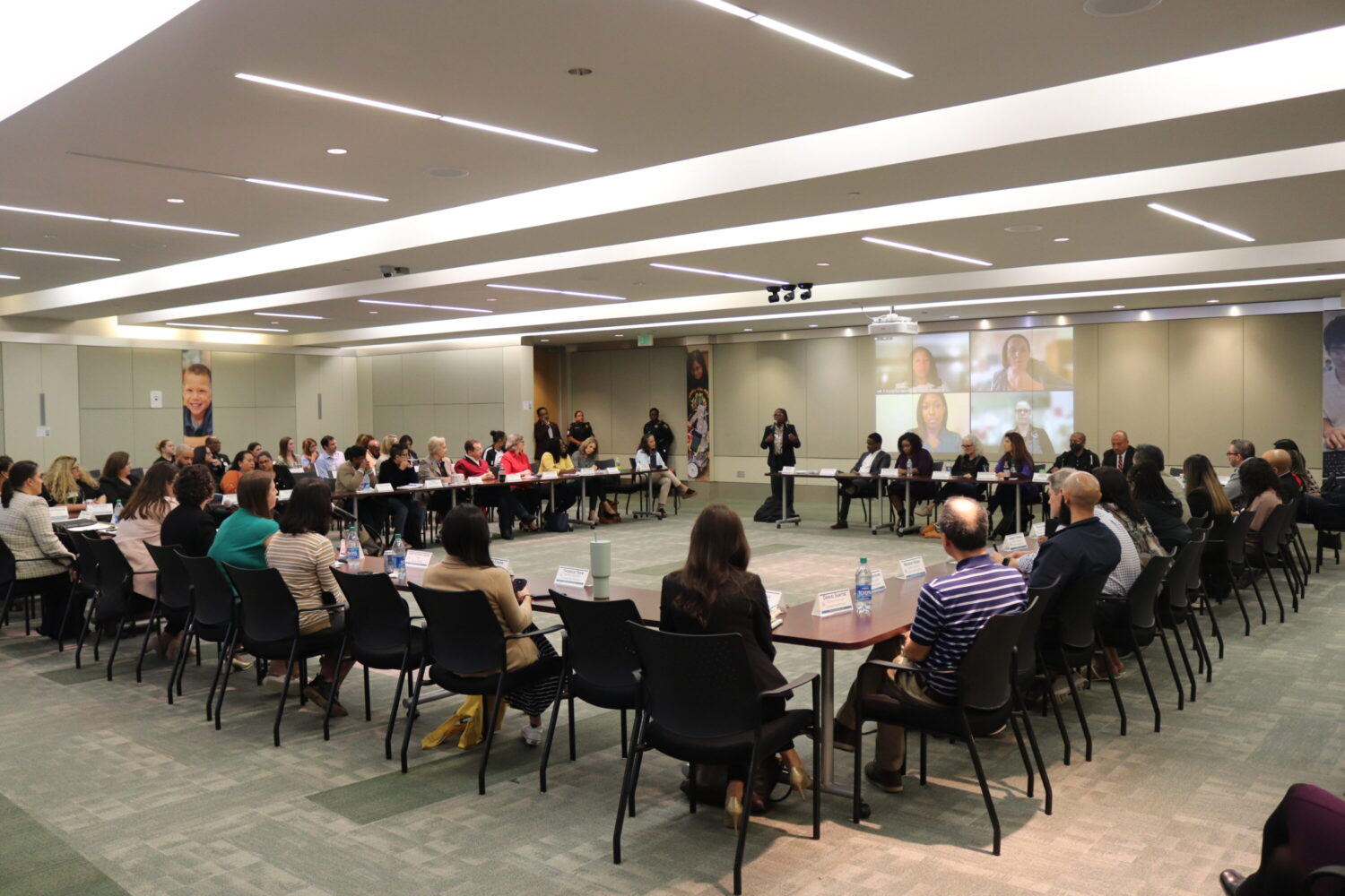 Houston ISD one step closer to starting school year earlier, hiring ...