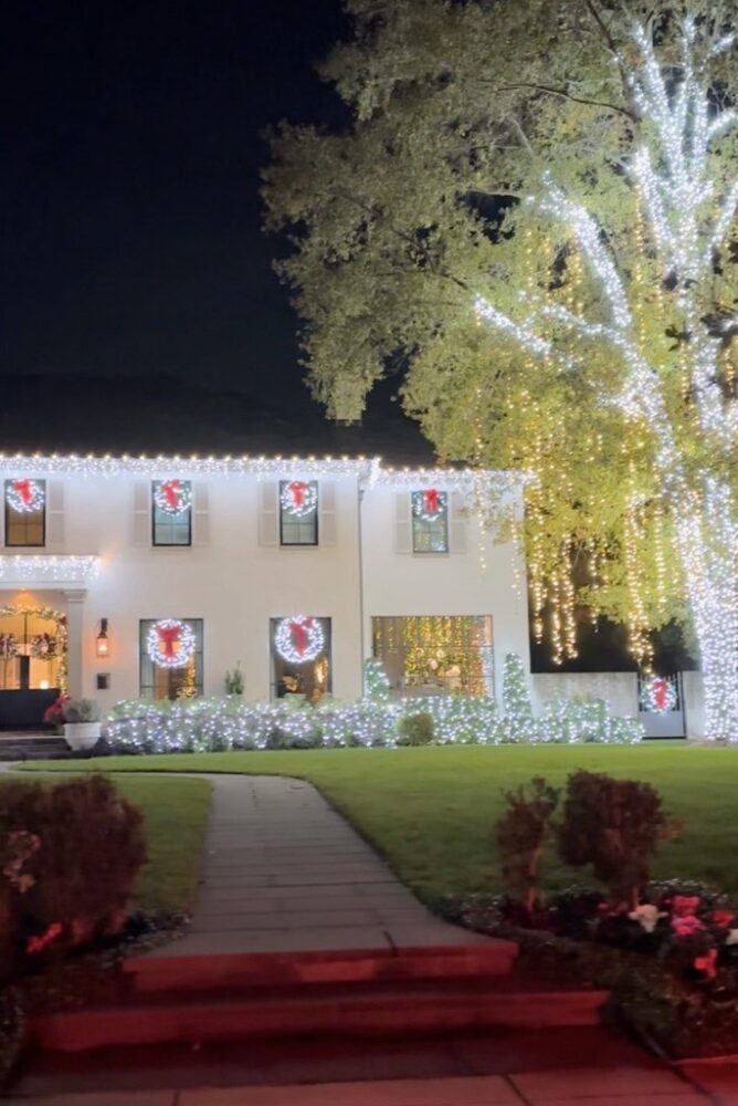 Holiday lights are on full display in Houston – Houston Public Media