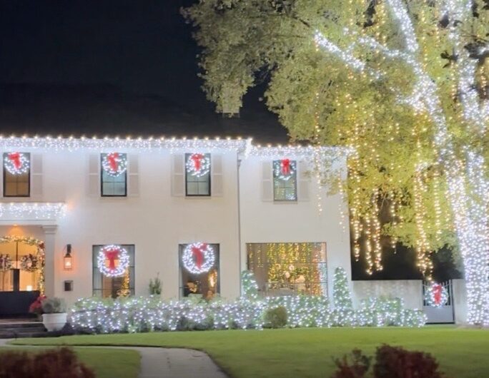 Holiday lights are on full display in Houston – Houston Public Media