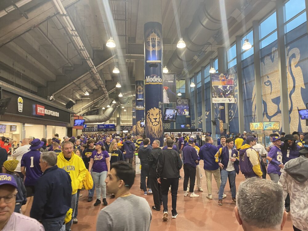 Live coverage: Big fourth quarter powers Michigan to national title in ...