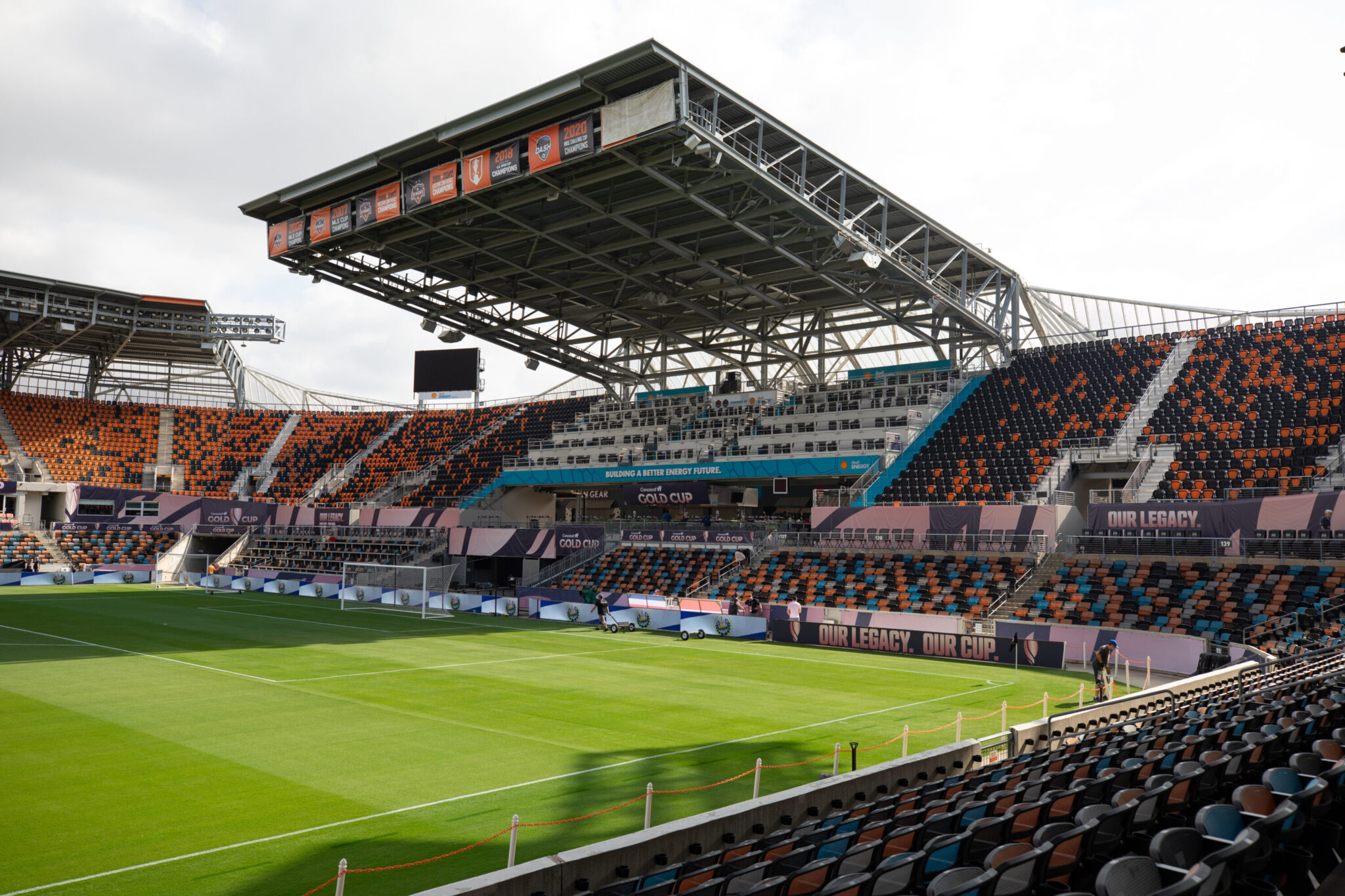 Houston, Harris County leaders call for ‘new leadership’ at Sports ...