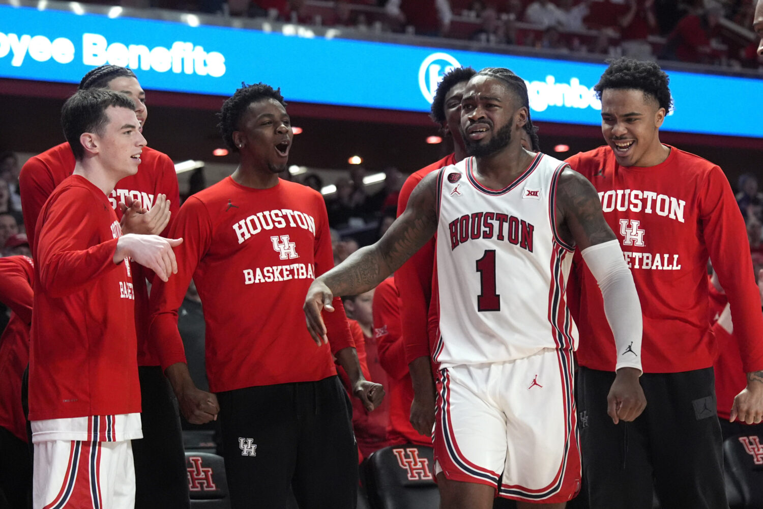 Houston lands No. 1 seed in South Region that also features Marquette ...