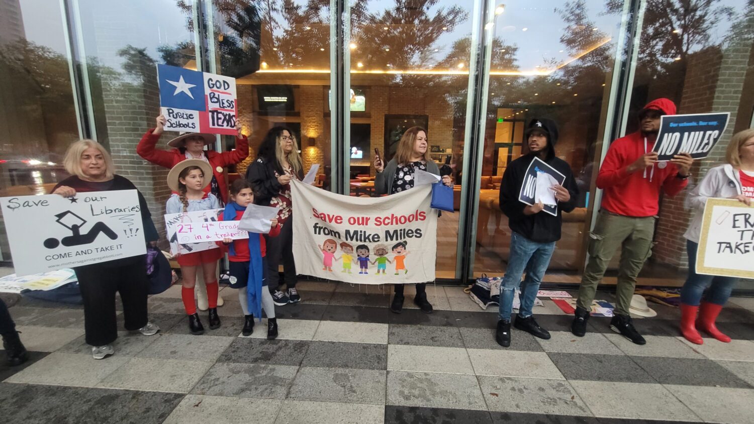 Houston ISD parents, community members protest Mike Miles’ State of the ...