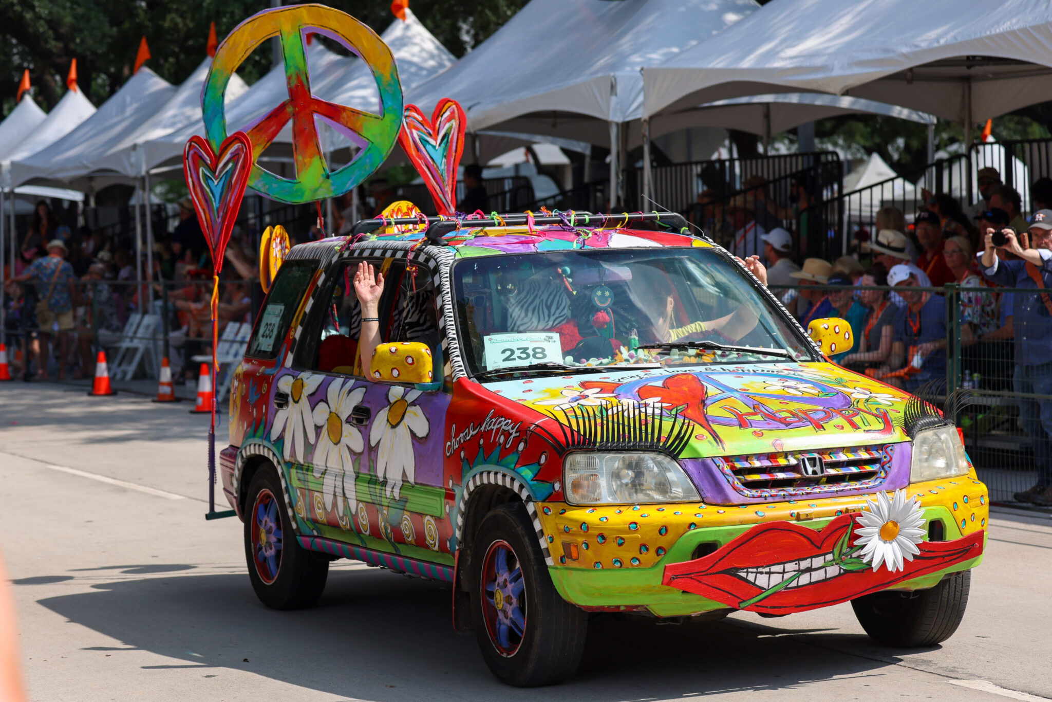 Photo Gallery, The 2017 Houston Art Car Parade – Houston Public Media