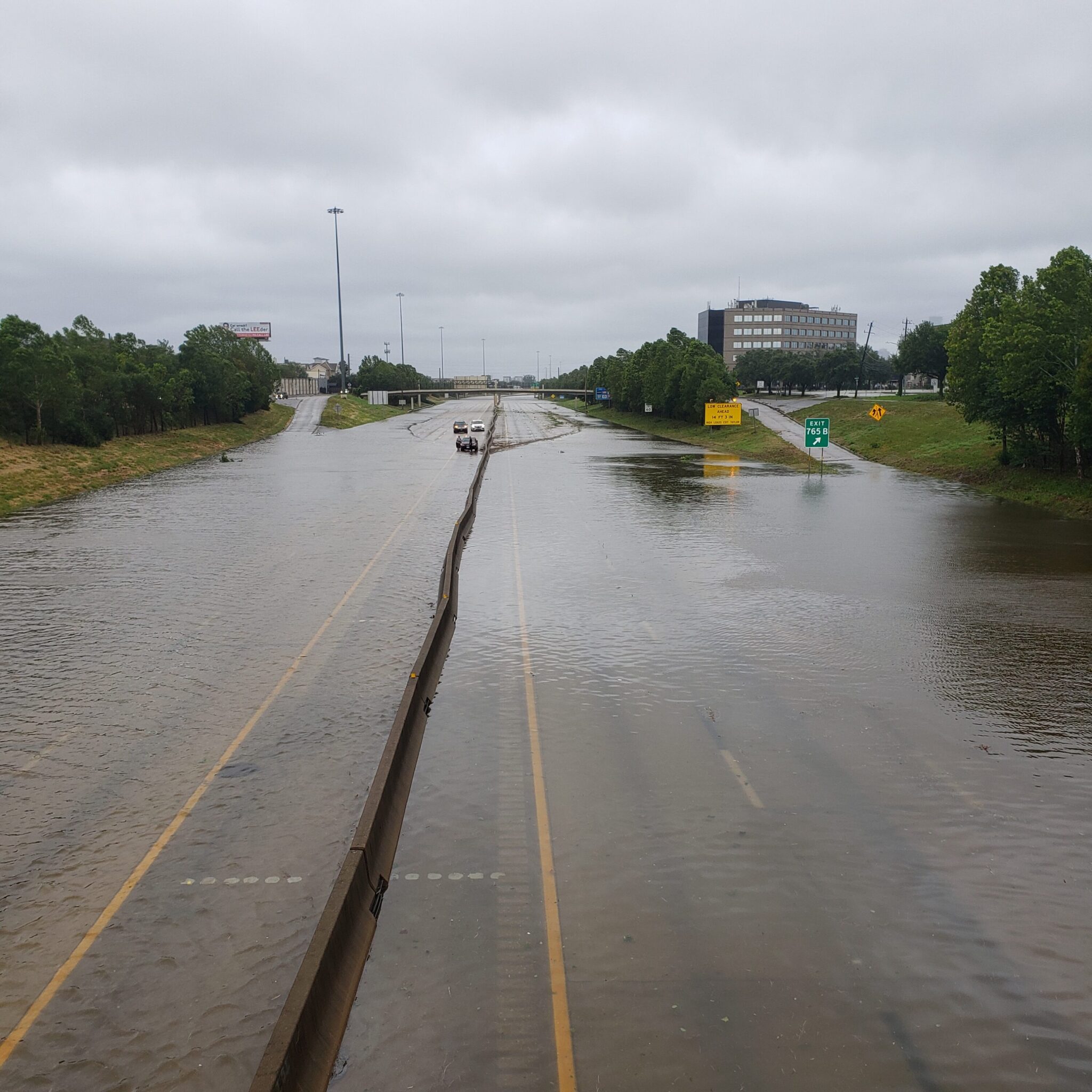 Beryl blows into Houston: Hurricane makes landfall as category one ...