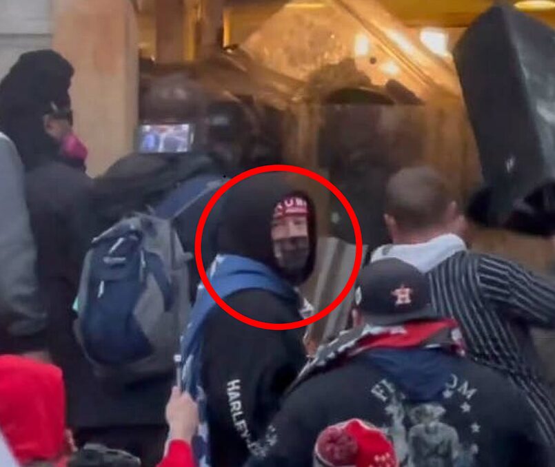 Katy man who hurled flag pole at police during Jan. 6 Capitol riots ...