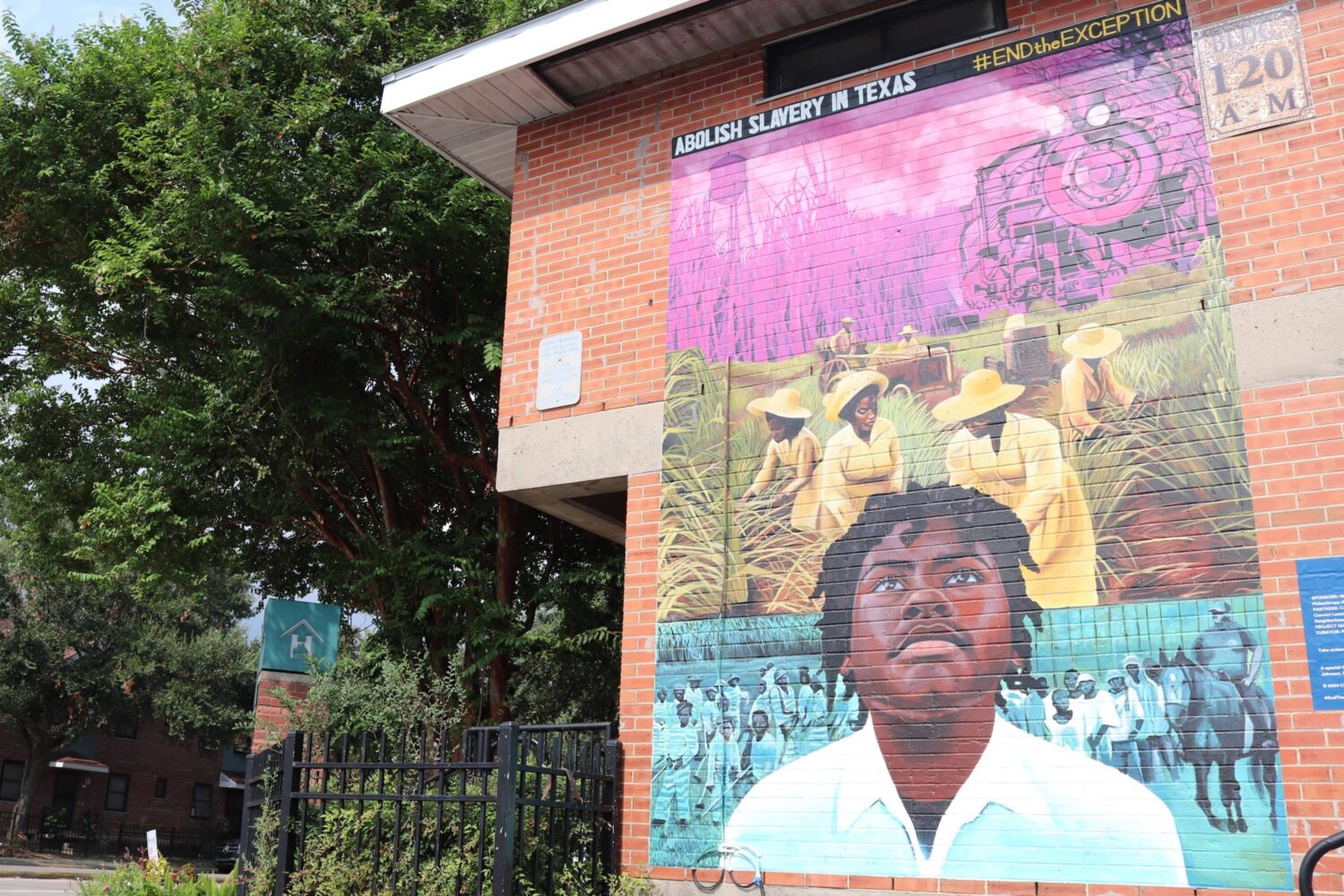 ‘Slavery is Still Legal’ mural unveiled at Cuney Homes in Third Ward ...