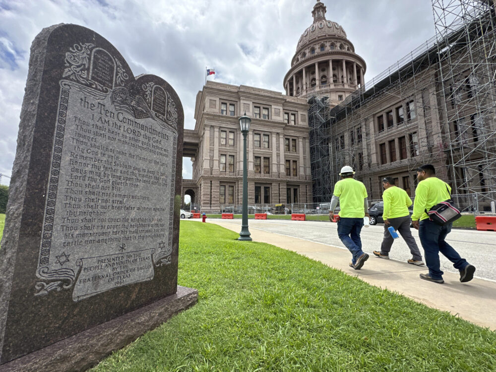 Texas Senate passes bill requiring Ten Commandments to be displayed in ...