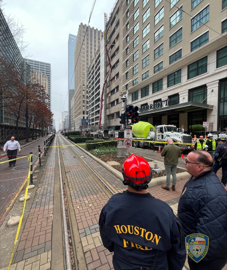 Some METRO light rail services suspended following downtown Houston ...