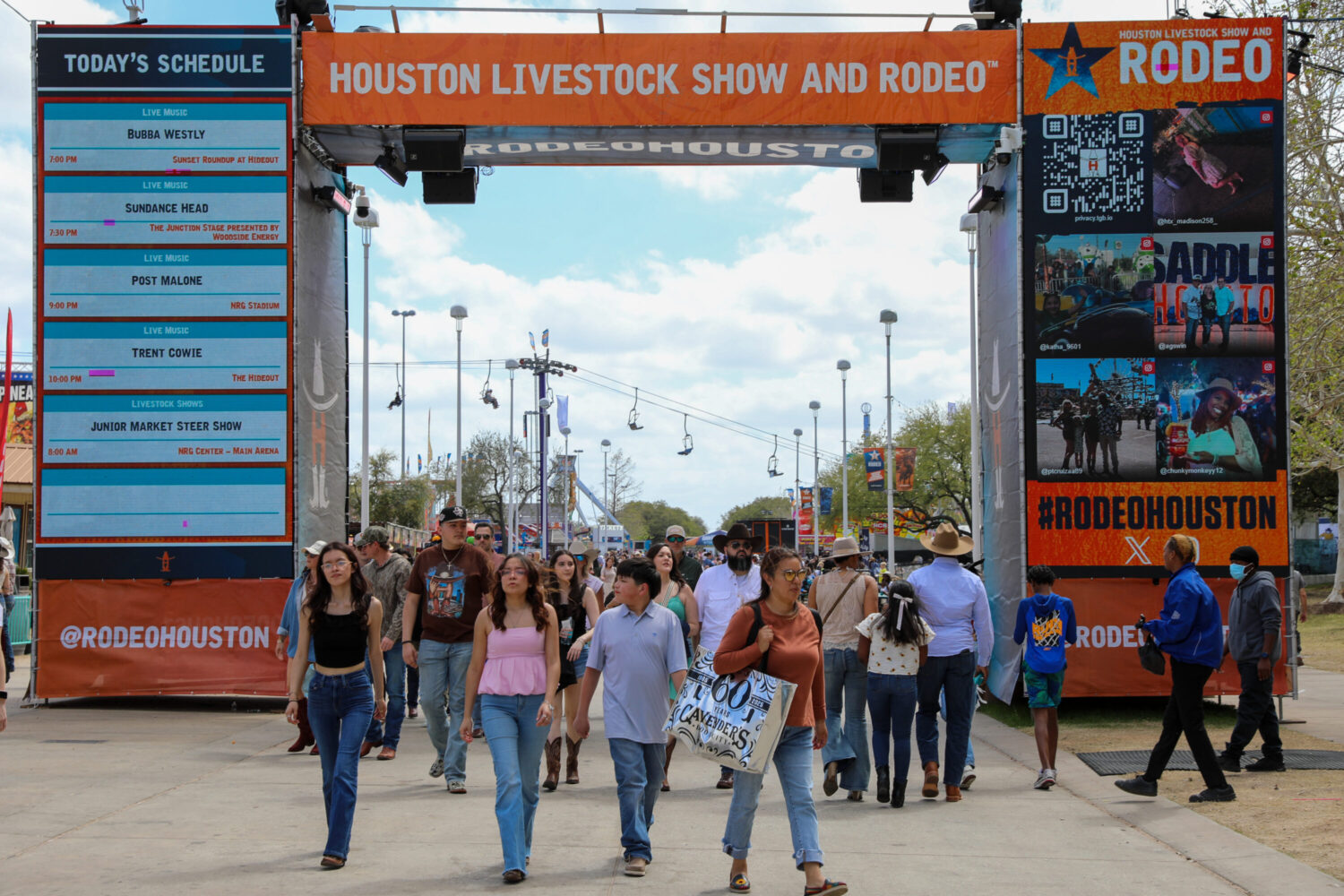 Houston rodeo sets attendance record with more than 2.7 million ...