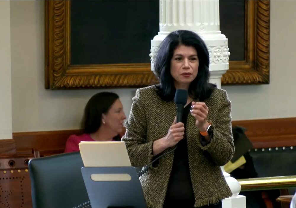 Texas Senate passes bill requiring proof of U.S. citizenship to ...
