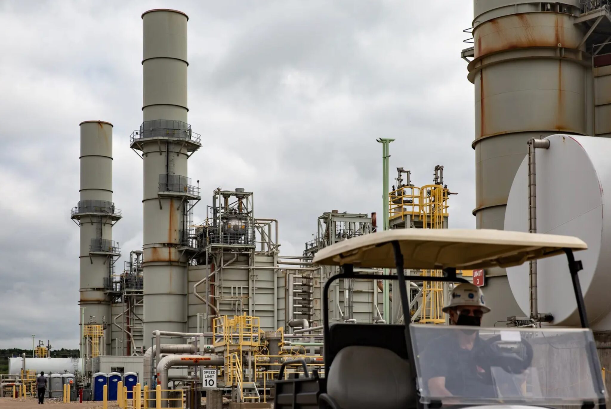 Texas’ $7.2 billion loan program for gas power plants has approved two ...