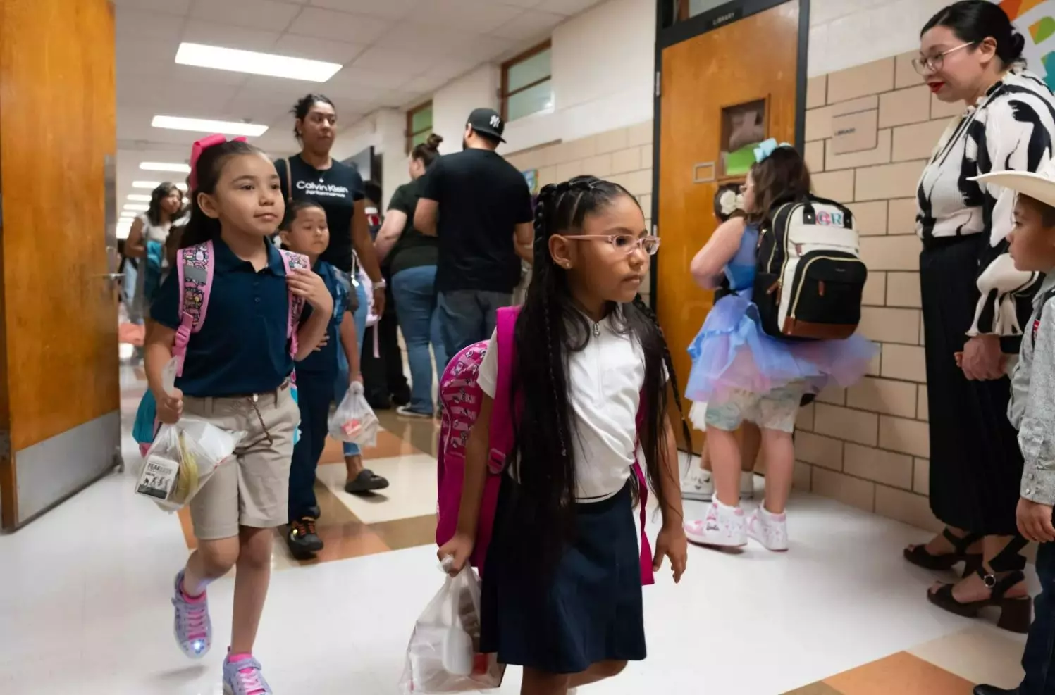 AG Ken Paxton urges Texas schools to allow prayer in classrooms under ...