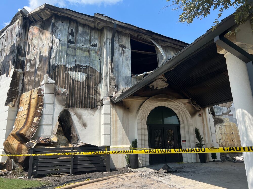 Southeast Houston church holds Sunday service one day after its ...