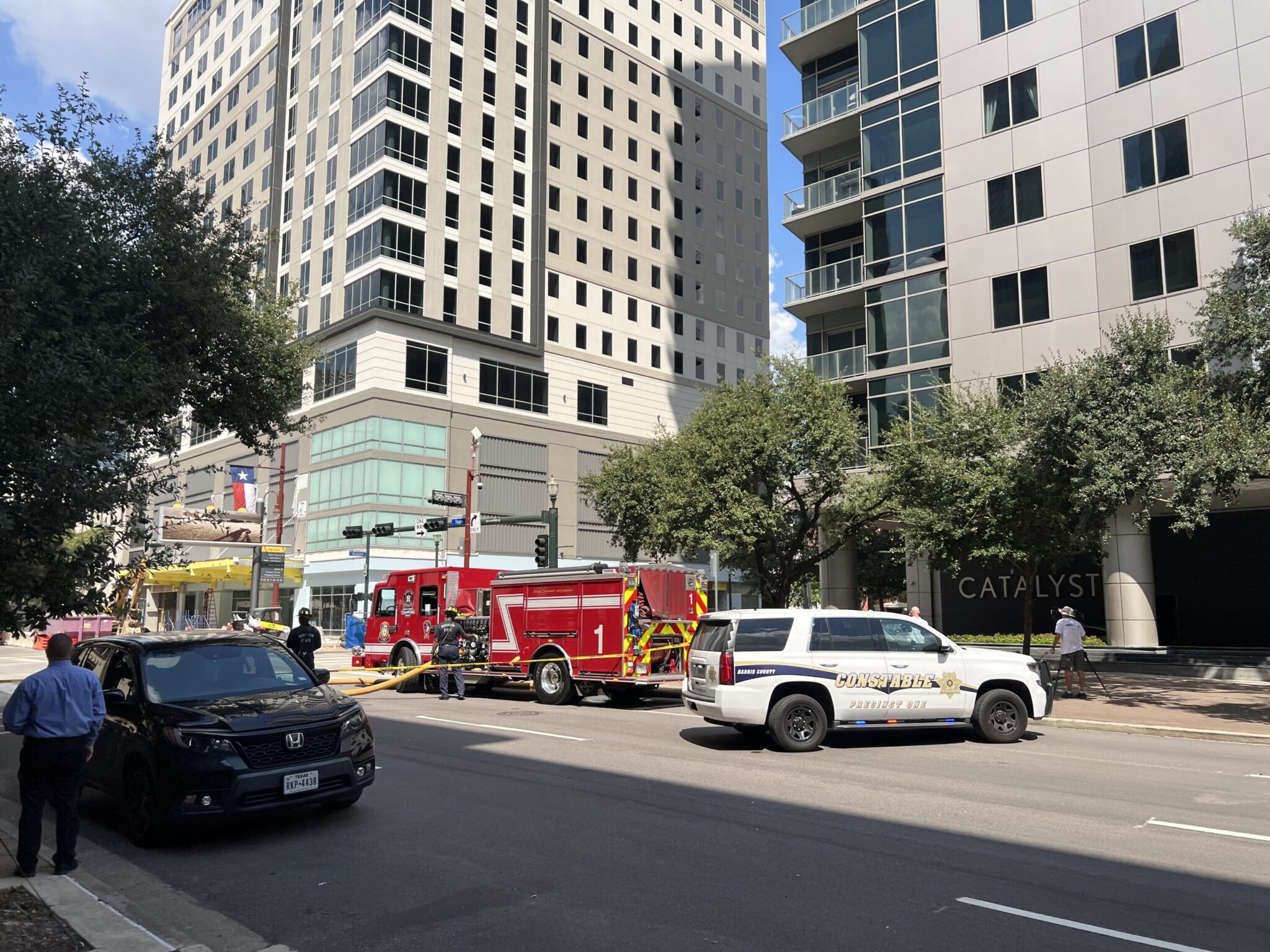 Apparent explosion at downtown Houston high-rise injures six people ...