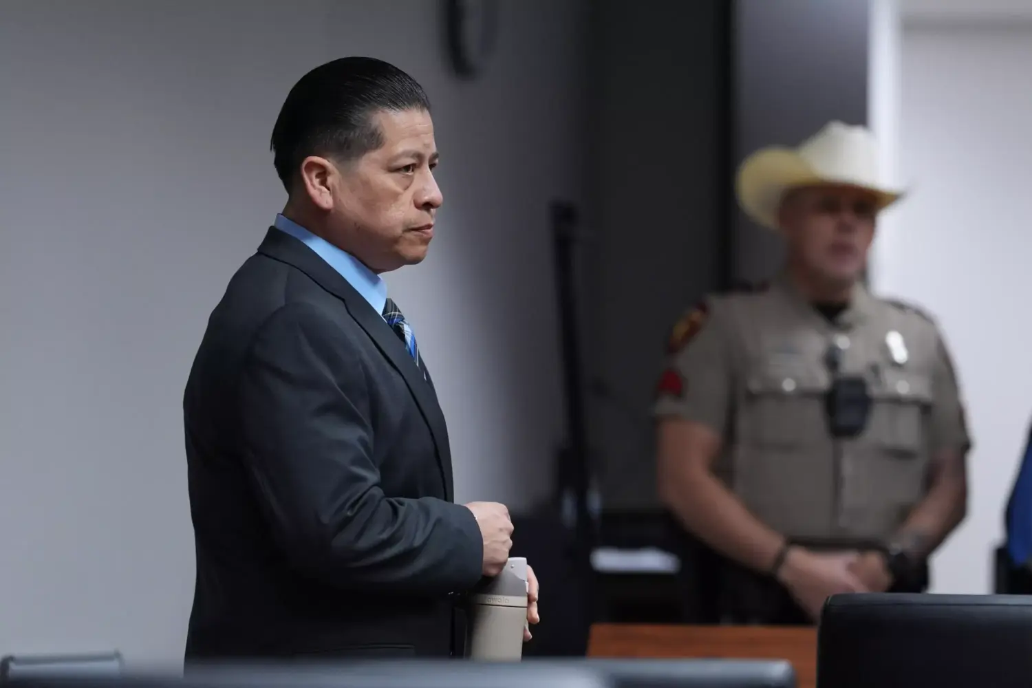 Uvalde trial to resume after judge rejects mistrial motion – Houston ...