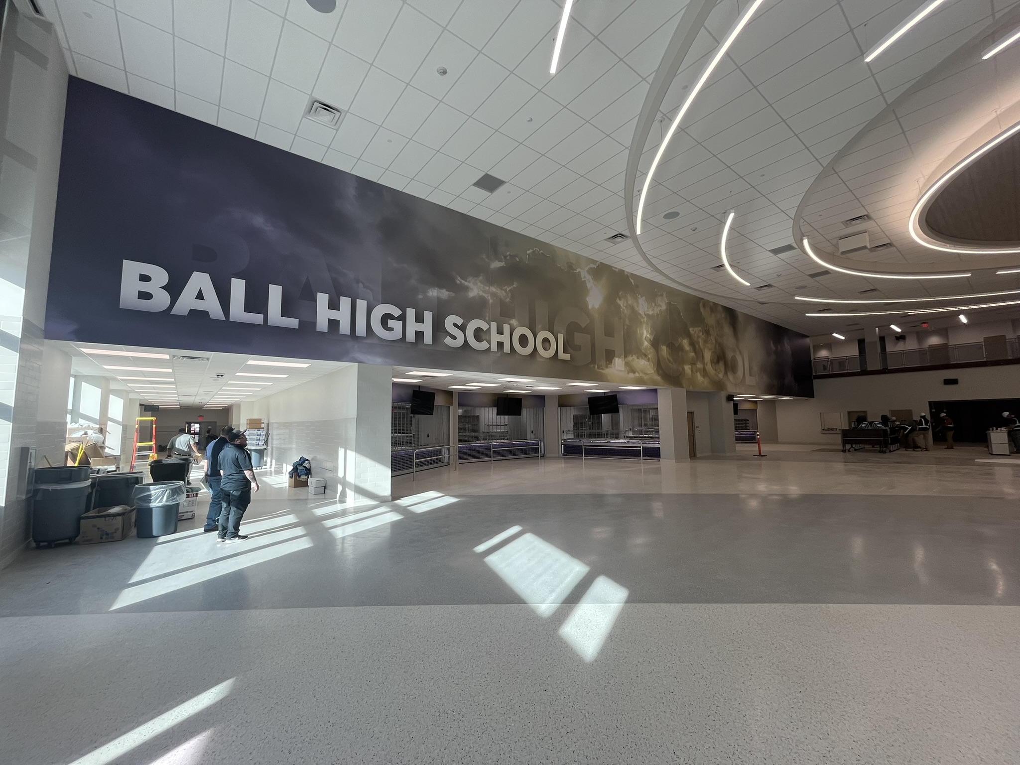 Galveston ISD students, staff swap out aging halls for modern labs with ...