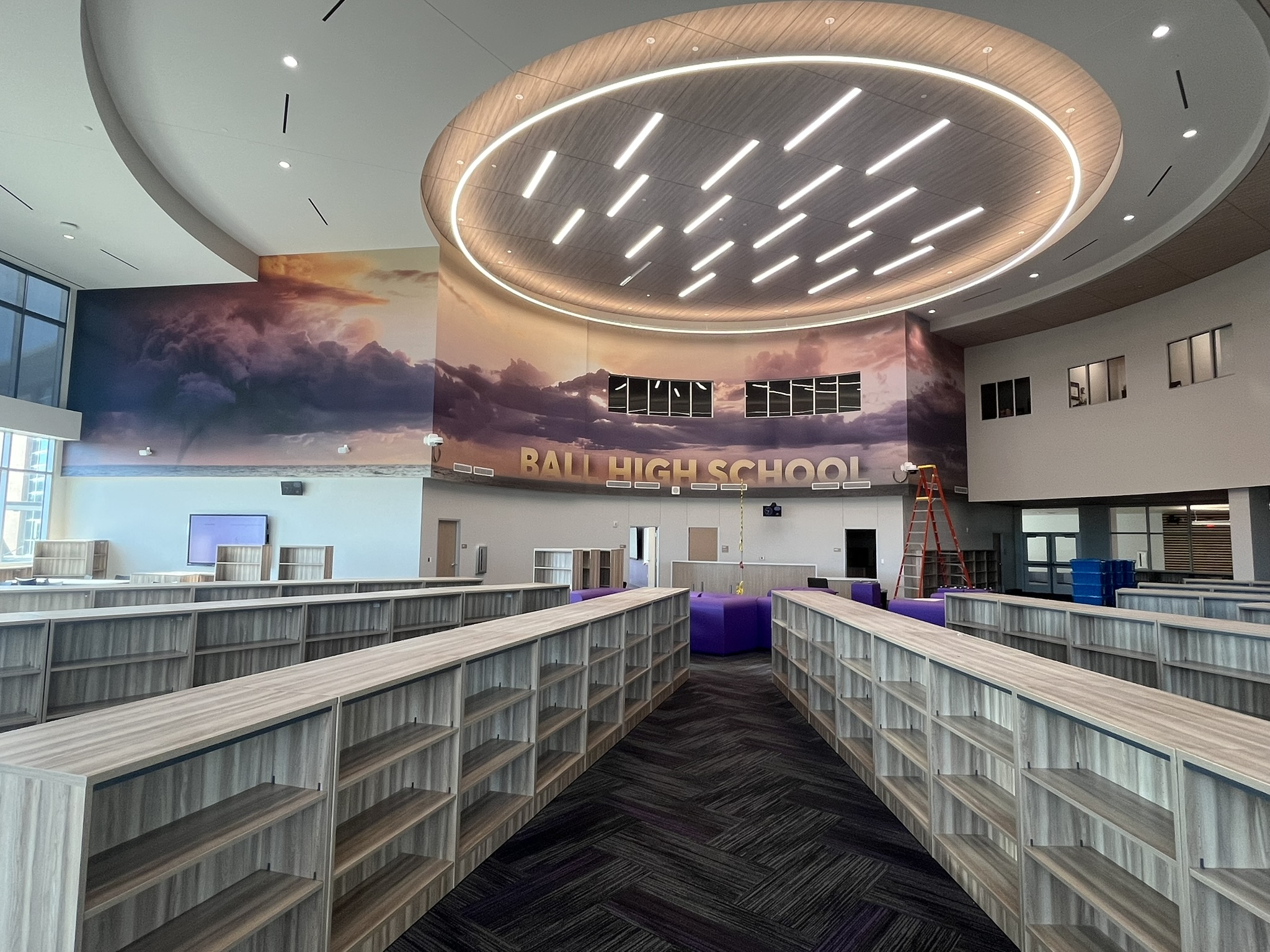 Galveston ISD students, staff swap out aging halls for modern labs with ...