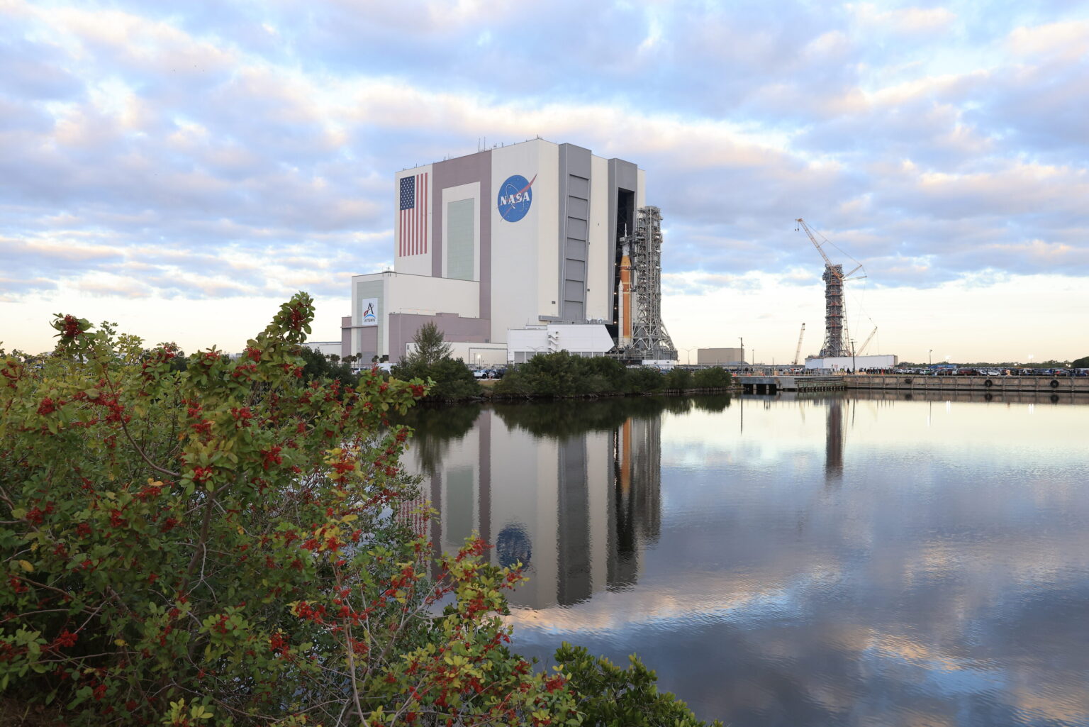 NASA moving forward with Artemis II launch to moon — potentially in ...