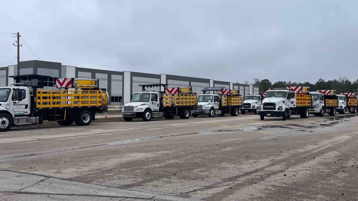 Transportation crews are treating Houston-area roadways ahead of winter ...