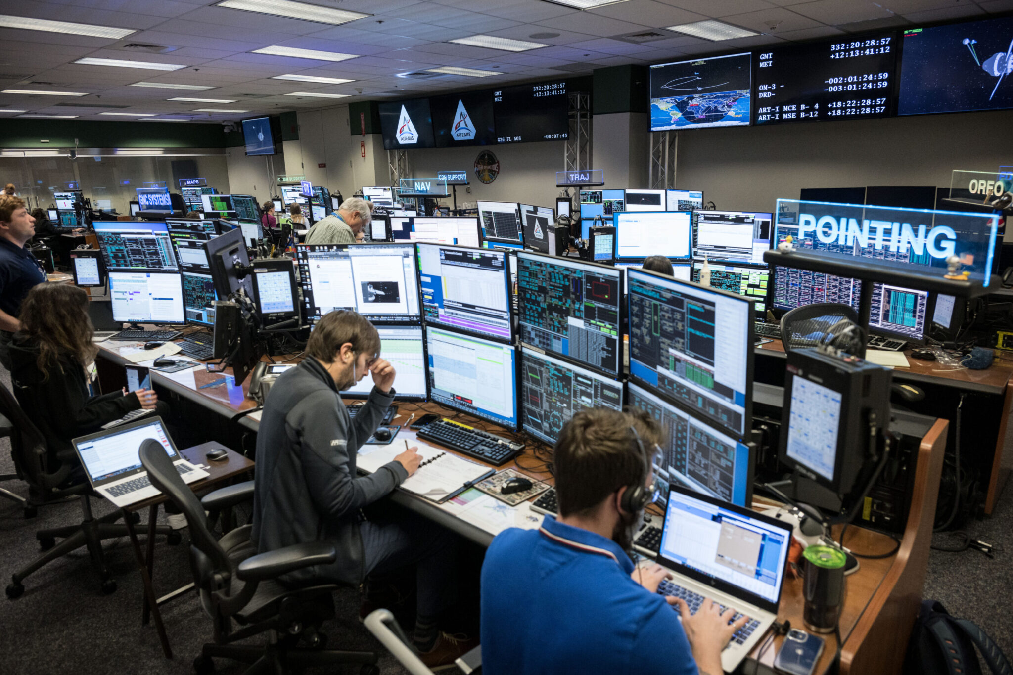 NASA astronauts are returning to the moon. Houston’s Johnson Space ...