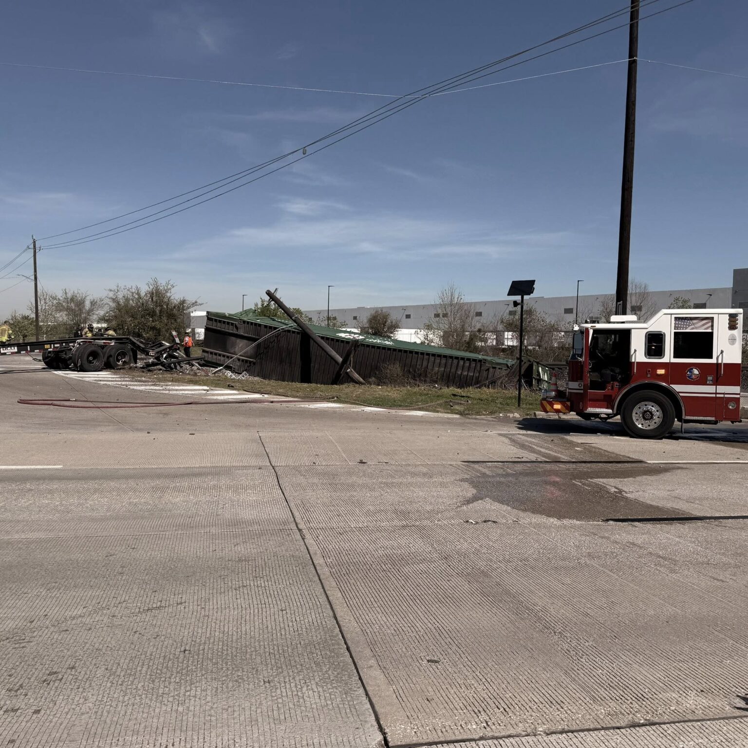 Amtrak train crash causes traffic delays near Missouri City, over 100 ...