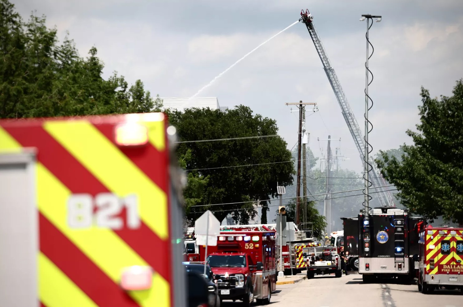 At least 3 dead and more victims could be found after explosion levels ...