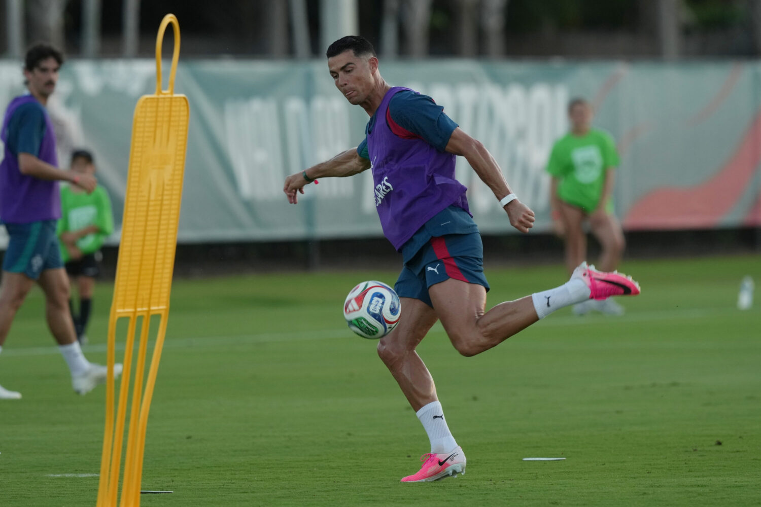 Ronaldo looks to make history in Houston by scoring in 6th World Cup ...